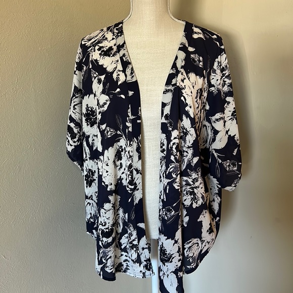 Allison Joy | Tops | Allison Joy Kimono | Poshmark
